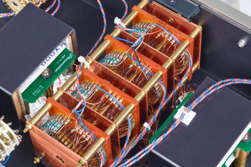 Phasemation CM-2200 Control Meister - Fidelity Magazine