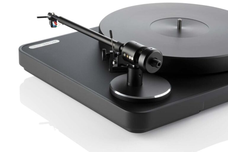 Clearaudio Concept Signature - Fidelity Magazine