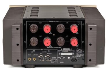 Accuphase P-7500 - Fidelity Magazine